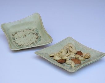 Condiment plate | Etsy