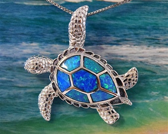 Sea turtle necklace | Etsy