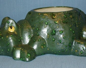 Ceramic alligator | Etsy