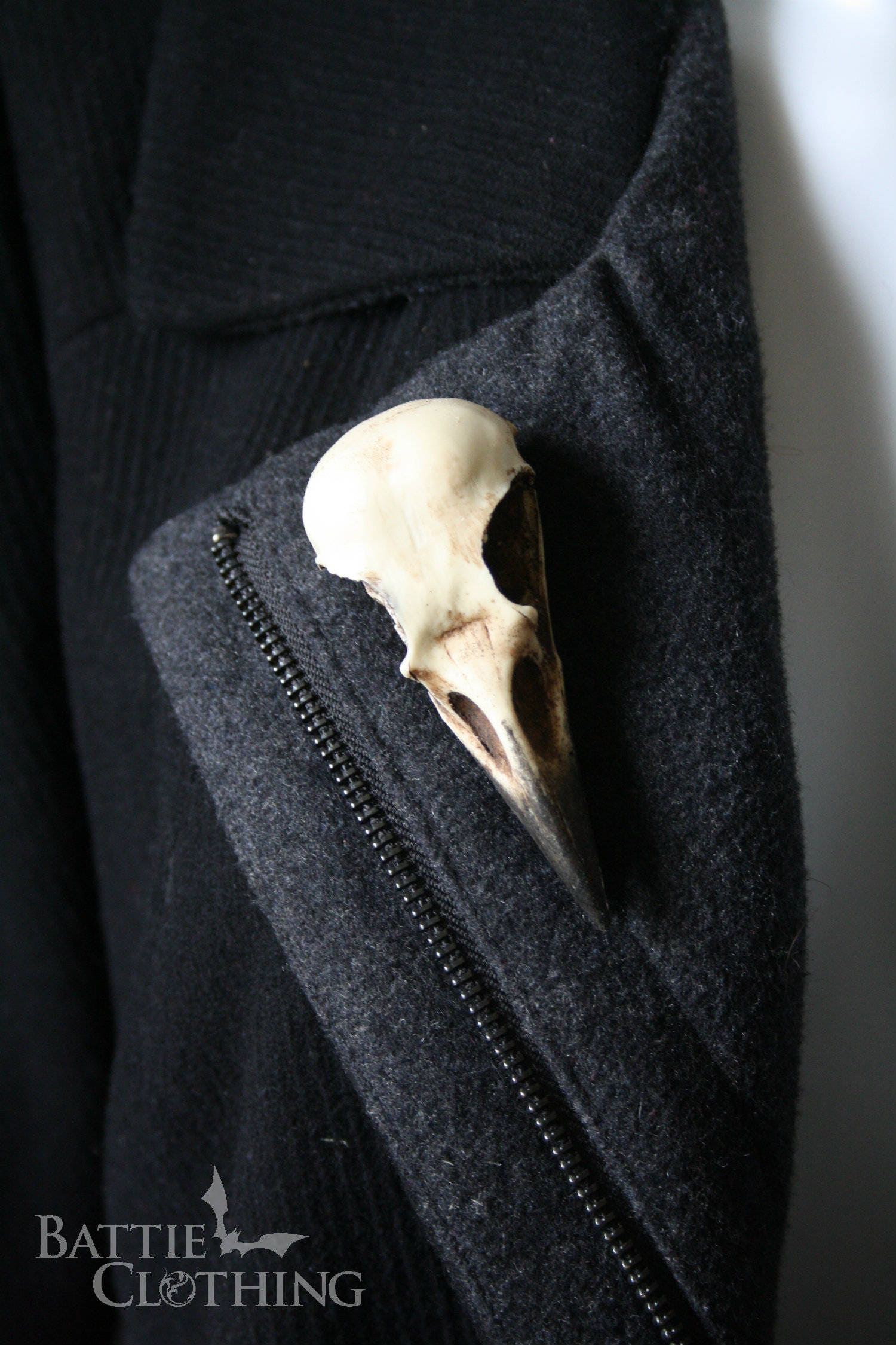 Crow skull pin Replica resin bird skull brooch goth