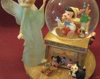 Pinocchio music box | Etsy