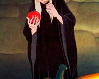 Snow white cape | Etsy