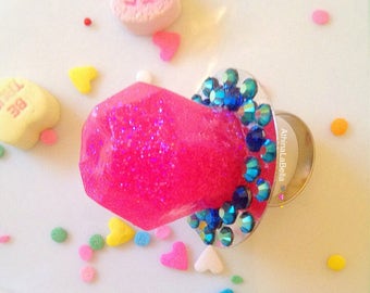 Items similar to Candy Glam Electro Berry Blue Pop Candy - Ring Pop ...