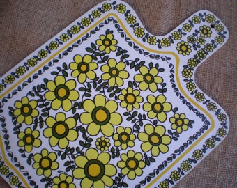 Daisy kitchen decor | Etsy