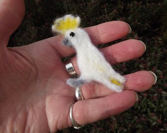 Felt parrot | Etsy