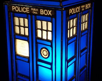 Stained glass tardis | Etsy