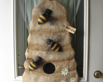 Primitive bee | Etsy