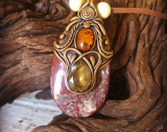 Handmade Mystic Healing crystal and stone by HandmadeMystic