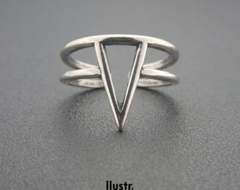 V shaped ring | Etsy