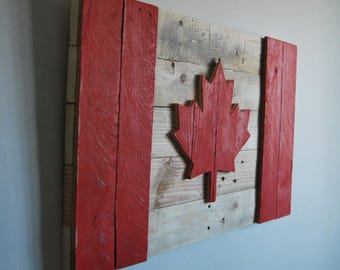 Rustic canadian flag | Etsy