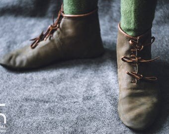 Renaissance boots | Etsy