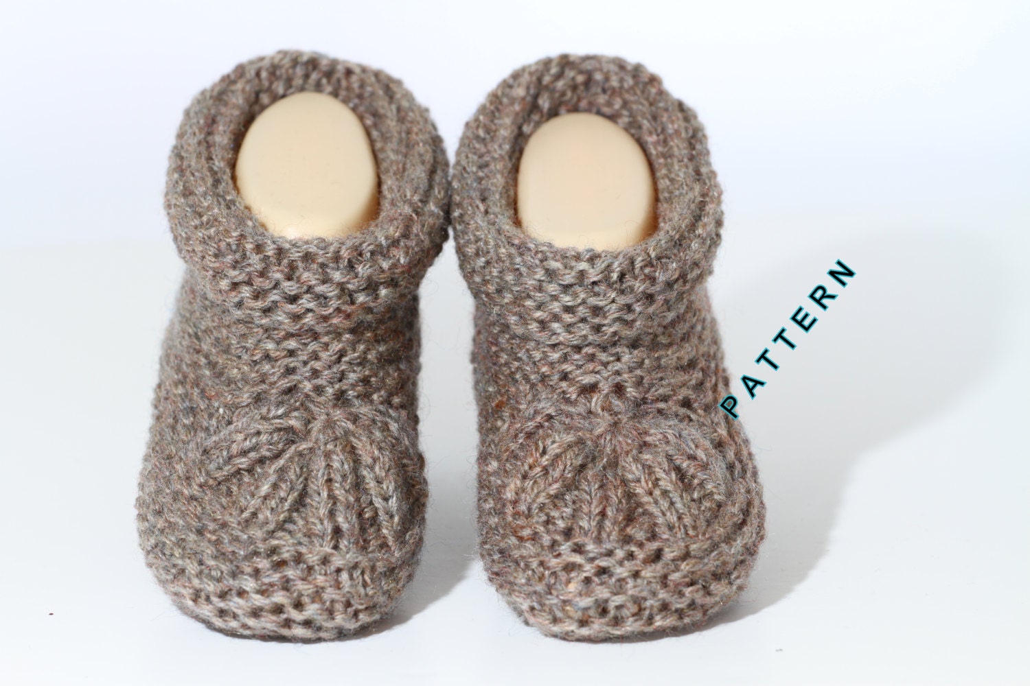 Knitting pattern slippers for adult