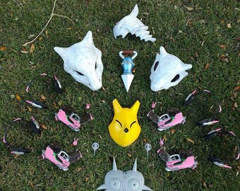 3D printed cosplay and costume accessories by HappyMaskProps
