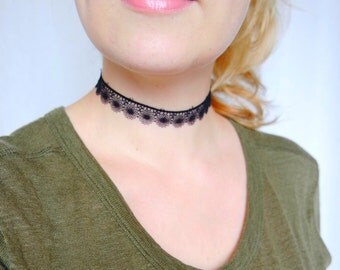 Lace choker | Etsy