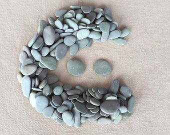 Flat beach stones | Etsy