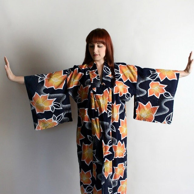 Zwzzy Vintage Clothing Get Cute by zwzzy on Etsy