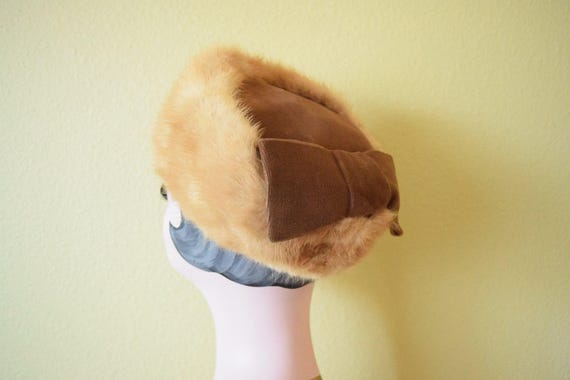 1950's Blonde Mink & Velveteen Pillbox