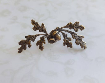 Acorn brooch | Etsy