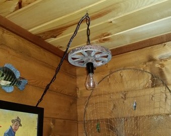 Wagon wheel light | Etsy