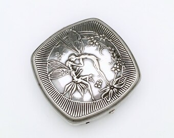 Items similar to 1930s Gold Mesh Compact Purse Evans Powder Compact ...