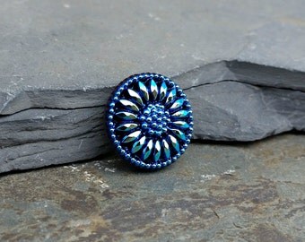 Green buttons | Etsy