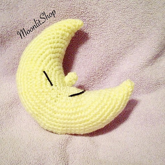 Crochet Crescent Moon Amigurumi Plush English PDF Pattern