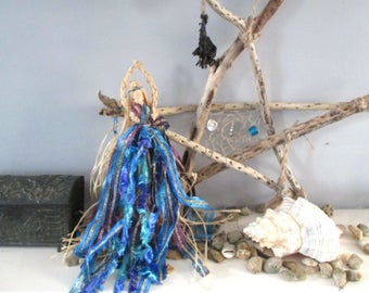 Sea goddess | Etsy