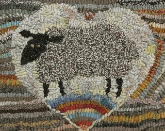 Animal design//Simple Gifts rug hooking patterns//primitive