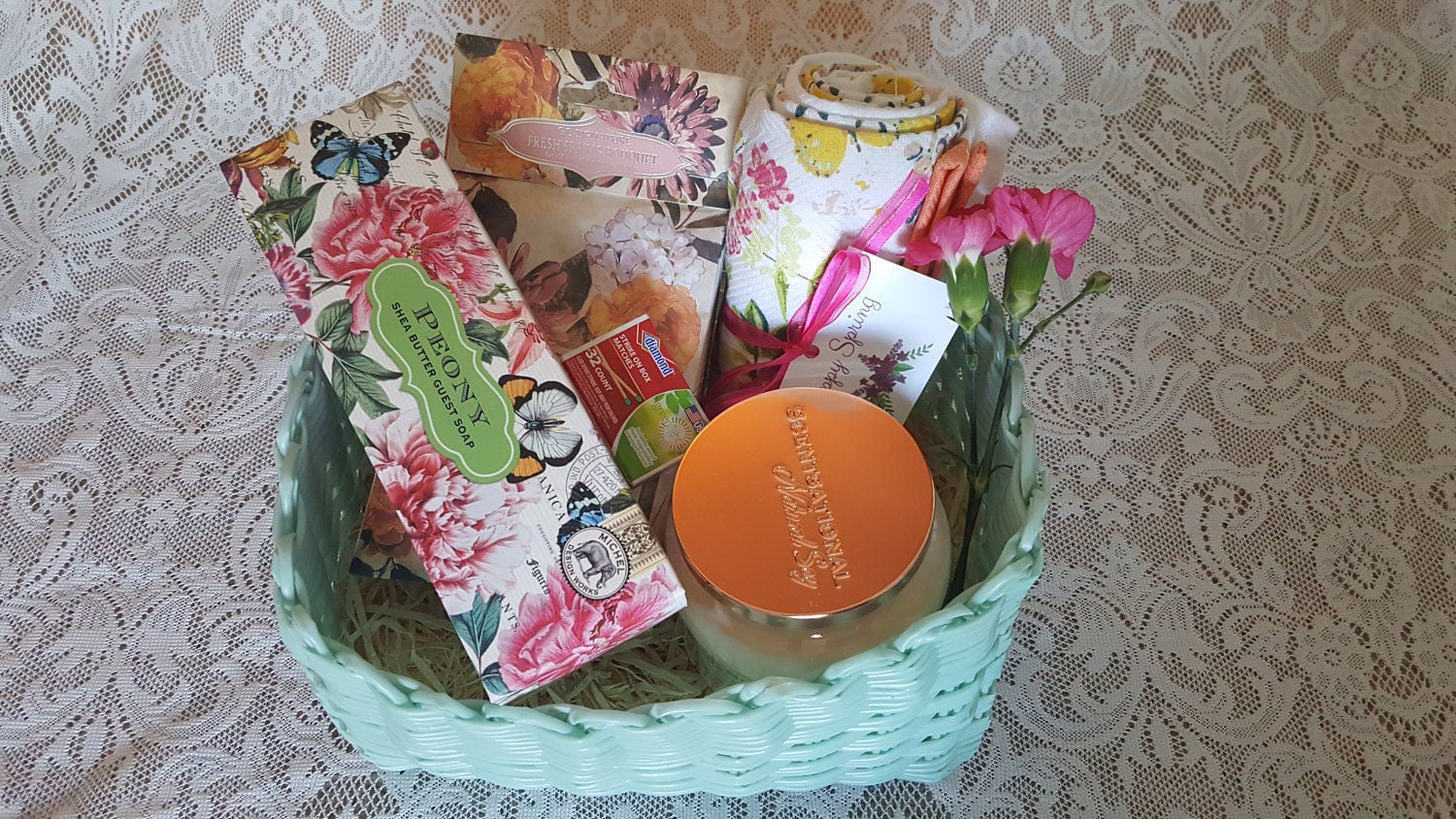 Happy Spring Gift Box