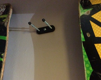 Skateboard Longboard Wall Rack Mount Holds 4 boards