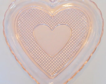Heart shaped plates | Etsy