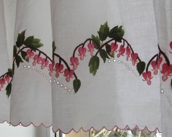 White bleeding heart | Etsy