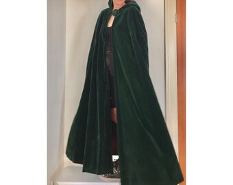 Snow white cape | Etsy