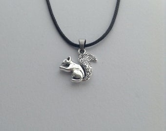 Squirrel necklace | Etsy