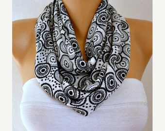 Mandala scarf | Etsy