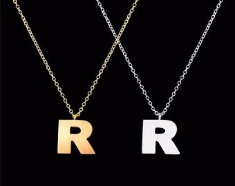 Letter r necklace | Etsy