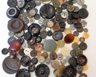 Retro buttons | Etsy