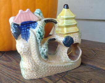 Fish bowl castle | Etsy