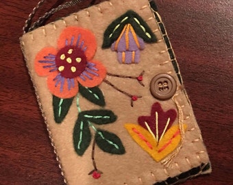 Handmade needle case | Etsy