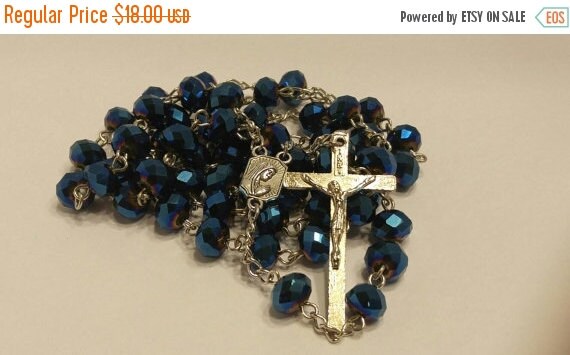 XMAS16 Glass Rosary by CGsHandmadeProducts on Etsy