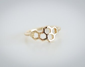 Bee ring | Etsy