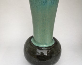 Two tone vase | Etsy