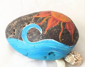 Painted beach rock | Etsy