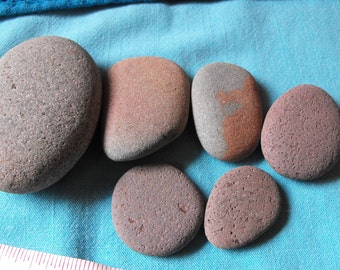 Flat beach stones | Etsy