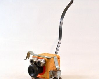 Felix Your New Coffee Clock Robot by RemnantsbyRJ on Etsy