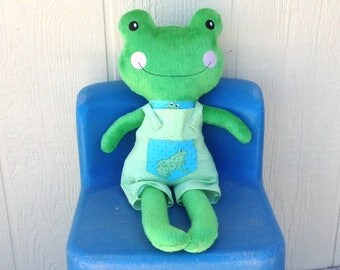 Frog plush | Etsy