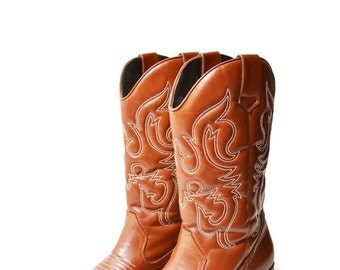 Embroidered boot | Etsy