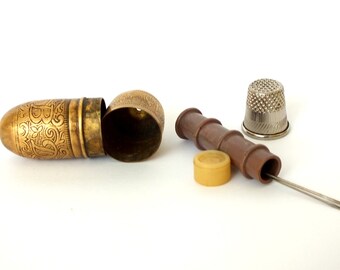 Thimble holder | Etsy