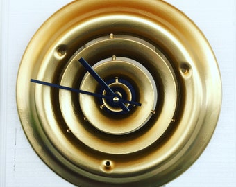 Upcycled clock | Etsy