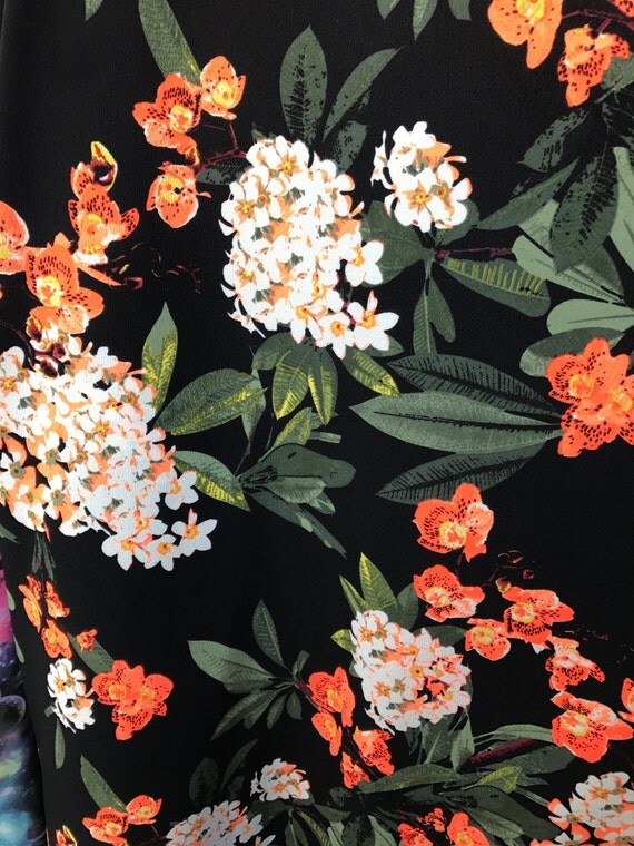 Flower Design on spandex poliester 4 way strech 58/60